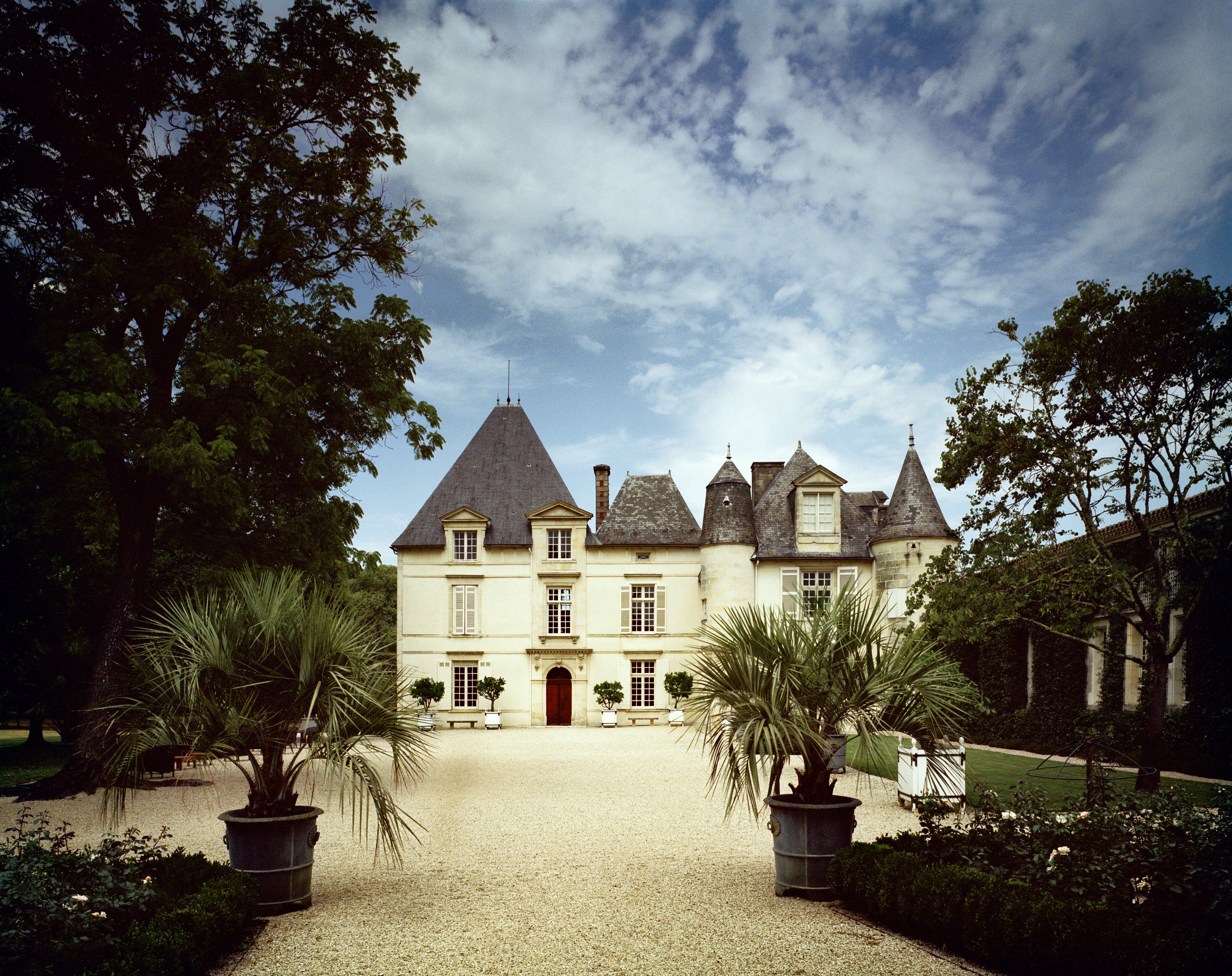 Château Haut-Brion | A Singular First Growth of Graves