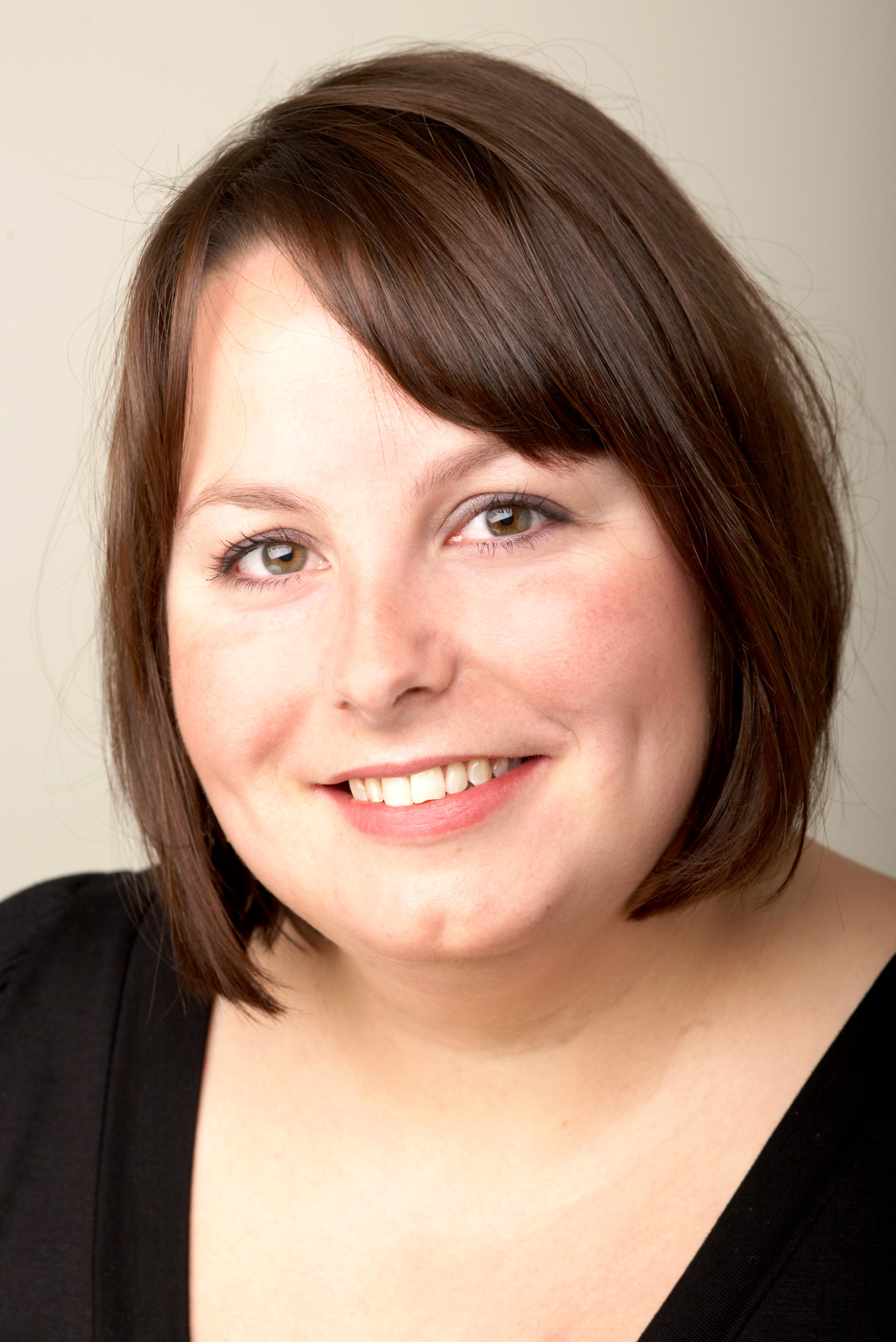 On the simple art of decanting