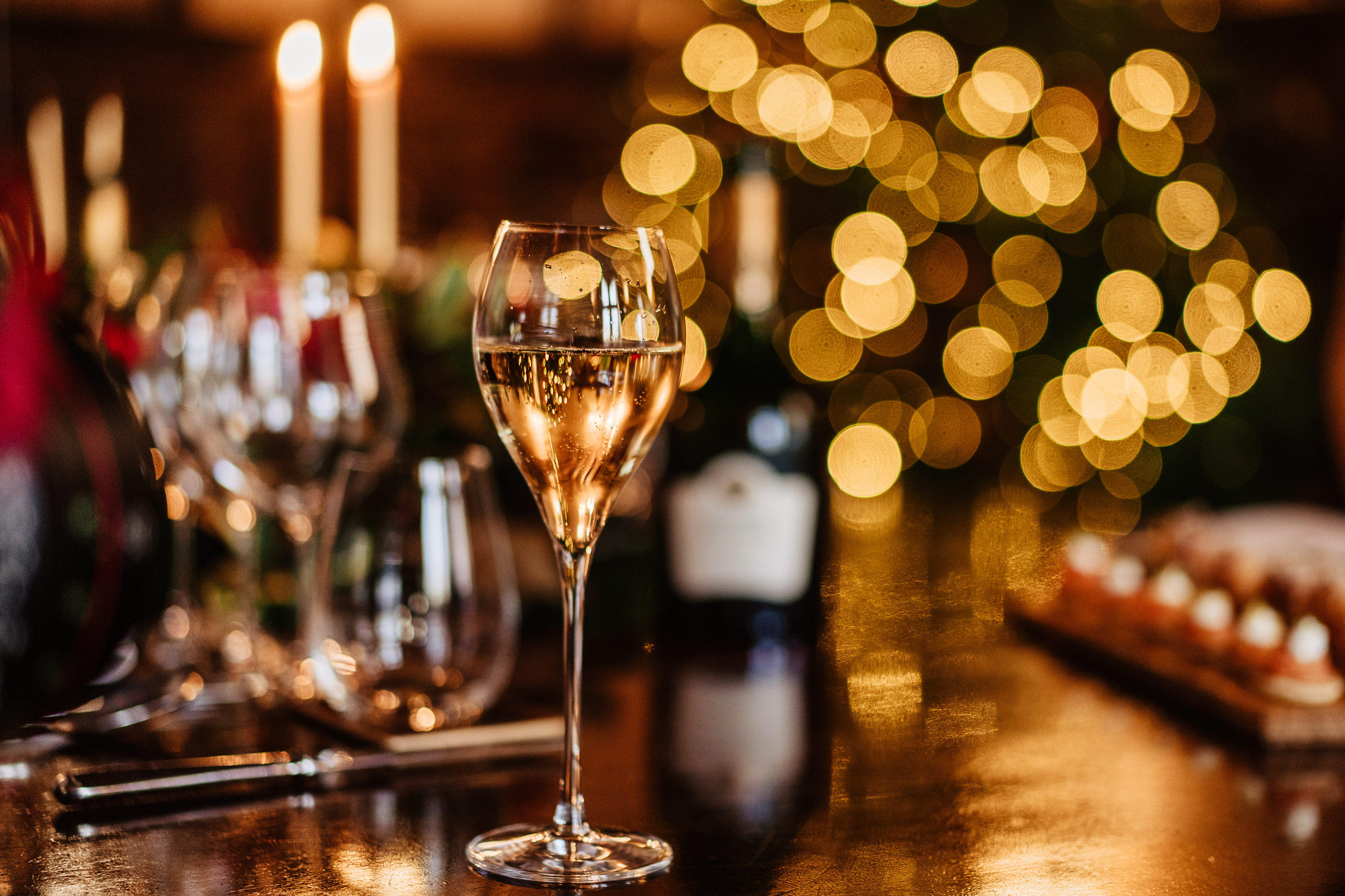 Buy Champagne with Davy Zyw, Thursday 17th December 2020 90068000481 ...